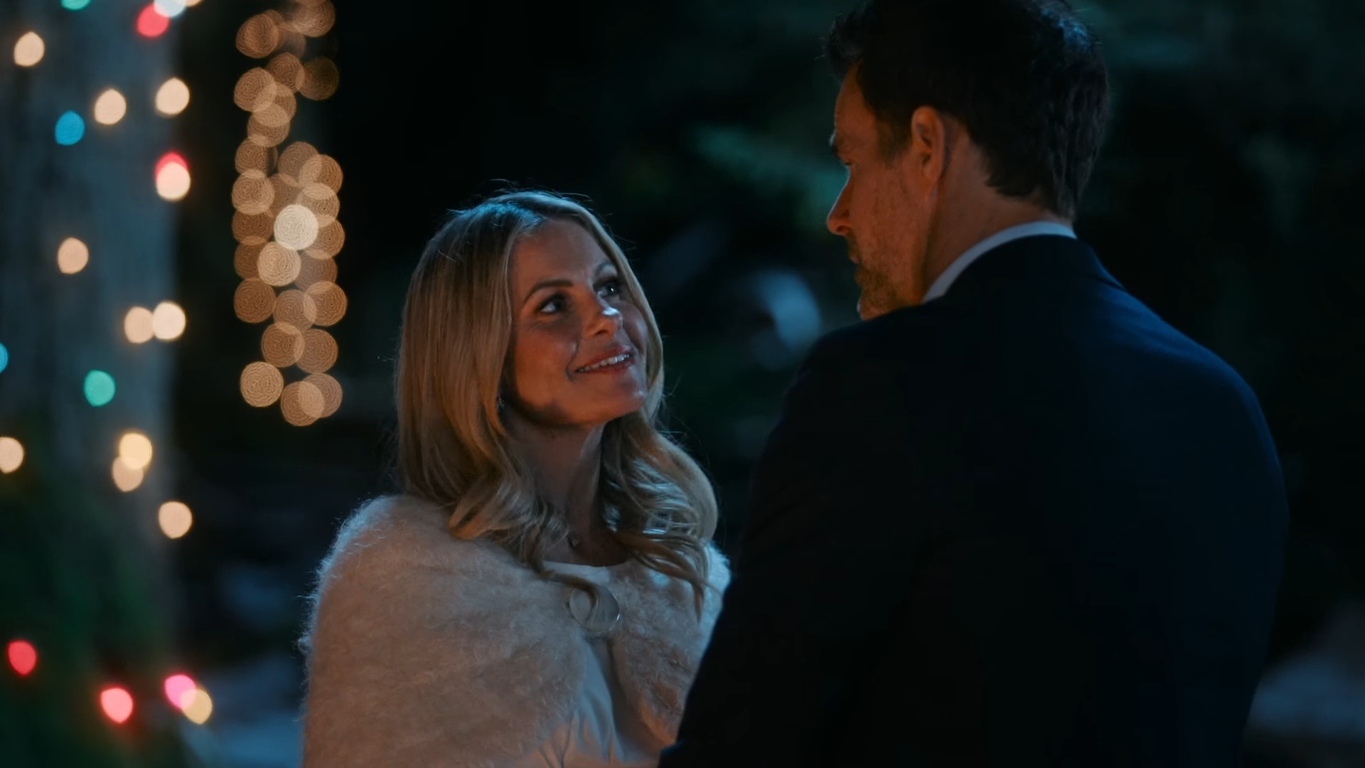 Otthon, Édes Karácsony | Home, alison wandzura, cameron mathison ...