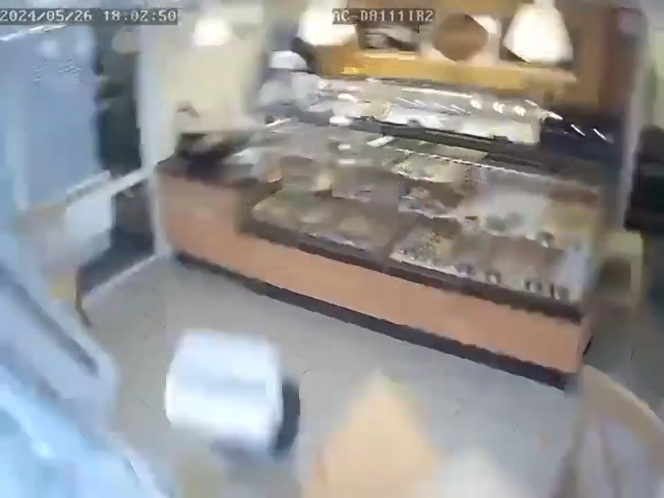 Bementek a pékségbe, amiben még - Videa