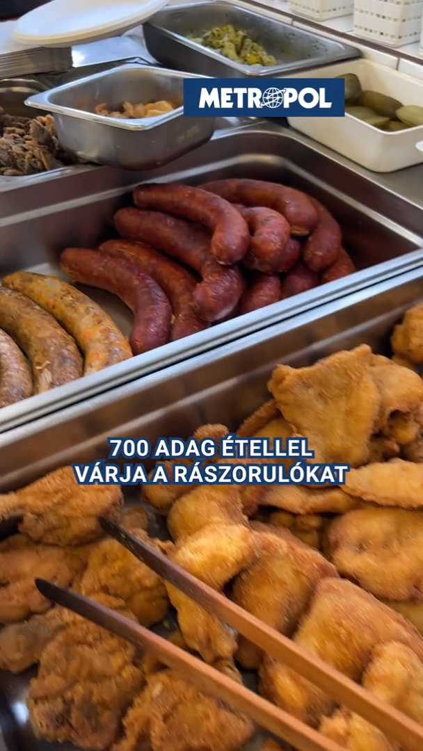 700 adag pörköltet osztanak ki, bakancsos piac, ingyen, karácsony. - Videa