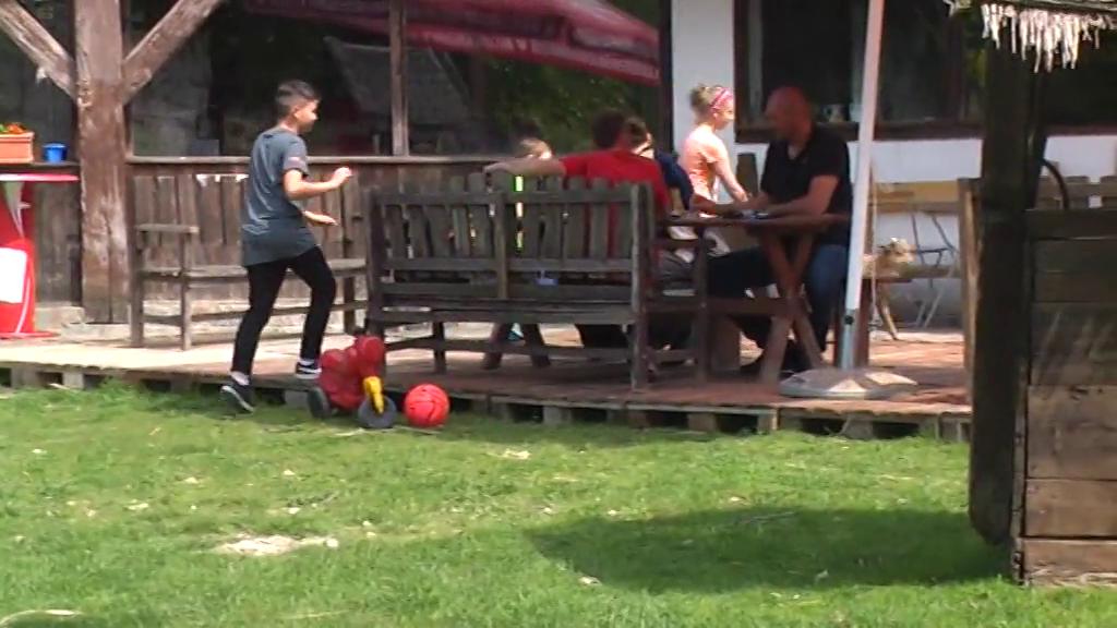 Anyák napja Rigópusztán, rigópuszta - Videa