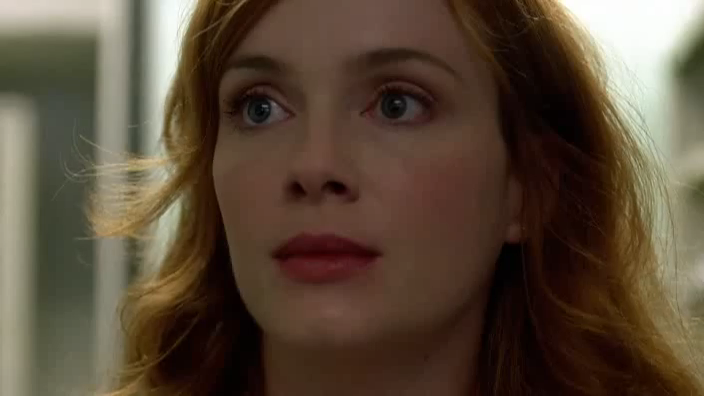 Christina Hendricks Detachment, christina hendricks, detachment - Videa