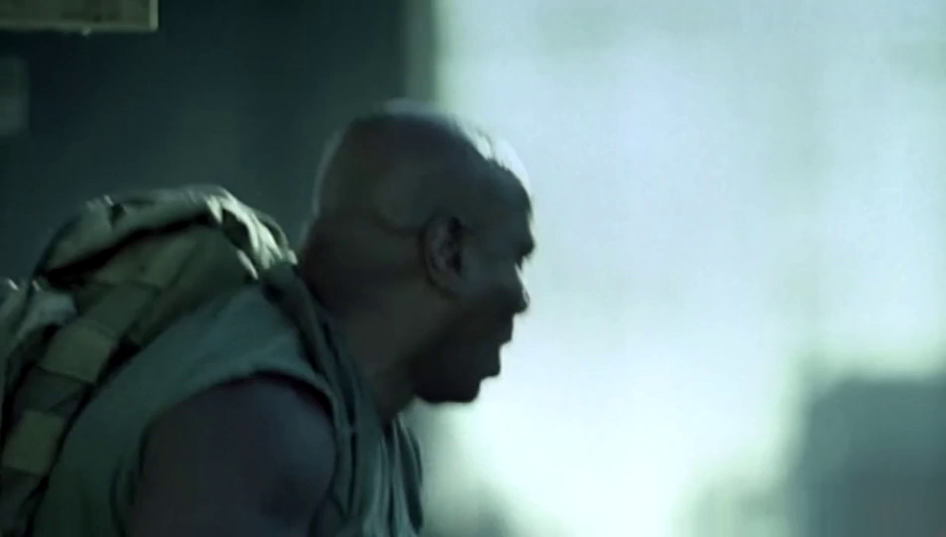 Zombi apokalipszis 2011. ‧ Horror/Akció, https://d1knd97dma5ycp.cloudfr - Videa