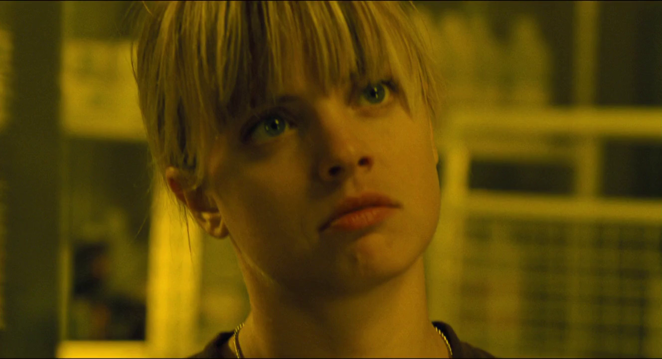 Holtak napja, horror - Videa