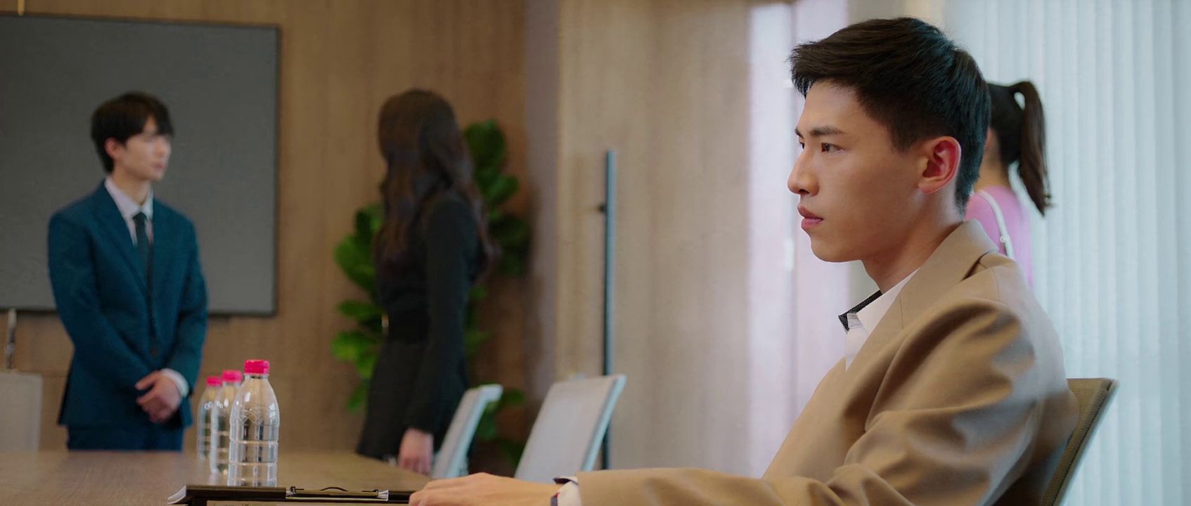 Mr Honesty E11, film/animáció - Videa