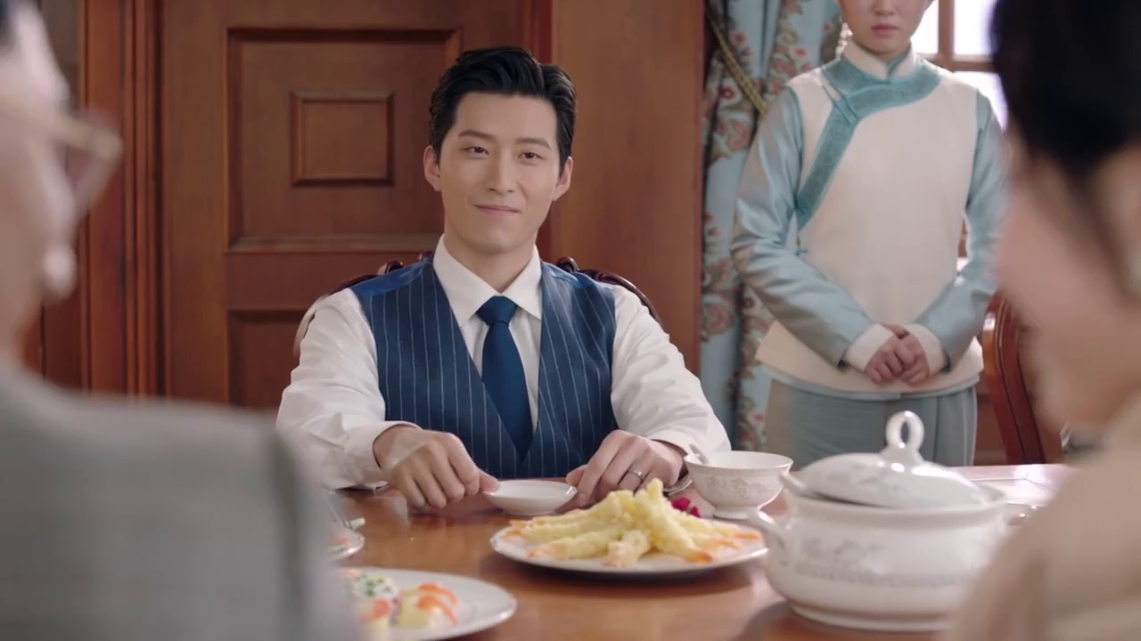 Love in Flames of War, cdrama, chen du ling, dou xiao - Videa