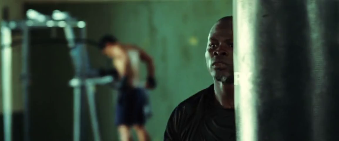 Sose hátrálj meg (2008) - Videa