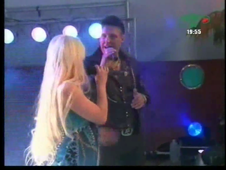 Jolly és Suzy - Olvaszd, klip, koncert - Videa