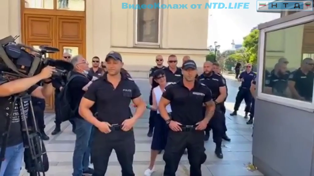 633 - IVA NIKOLOVA ZAMERENA.mp4, hírek/politika - Videa