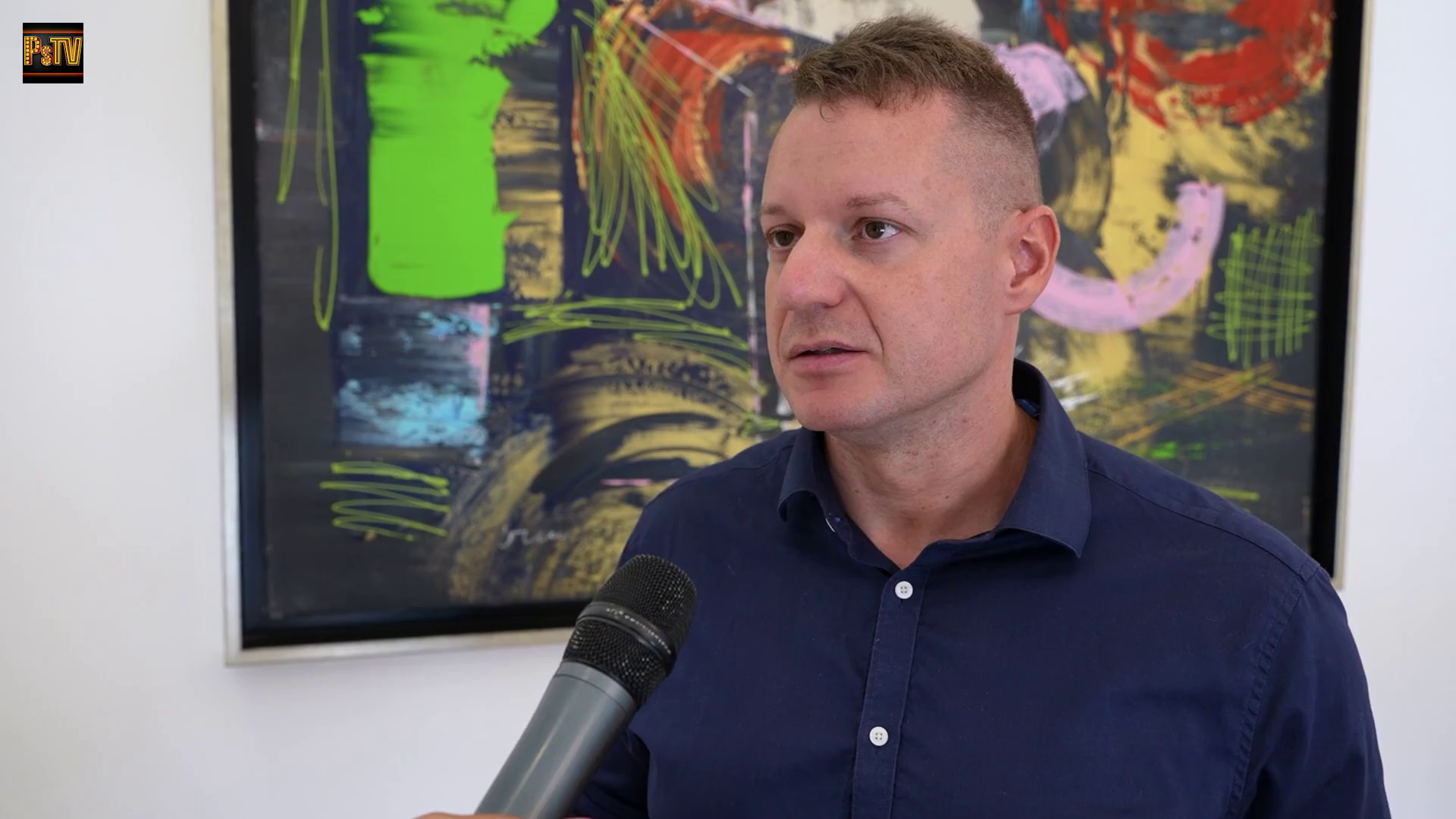 Van, akinek fel sem tűnik,, pestisrácok.hu - Videa