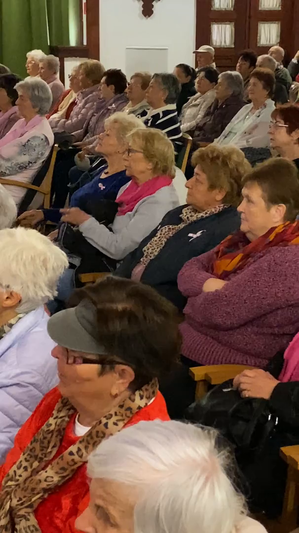 Közös sétával hívták fel a - Videa