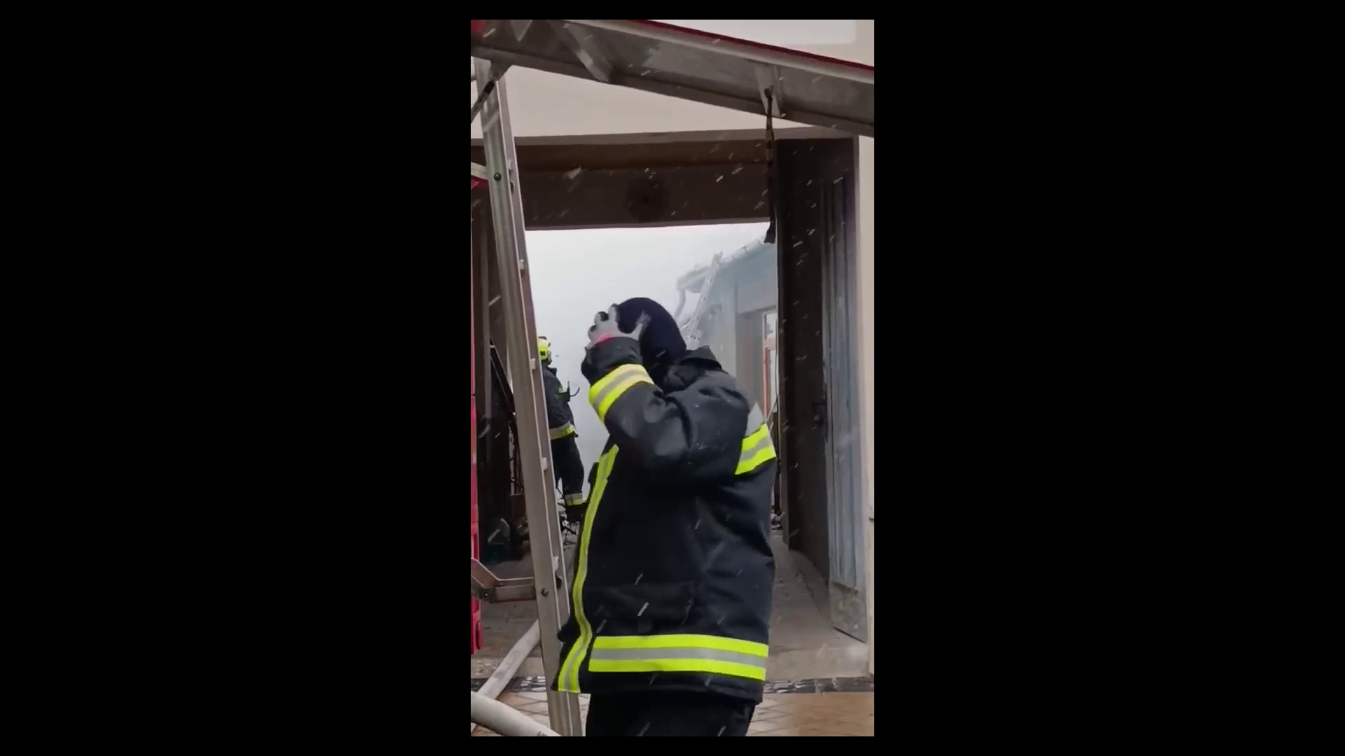 Tolnán egy kazánházban csaptak fel, kazánház, lángok, tolna - Videa