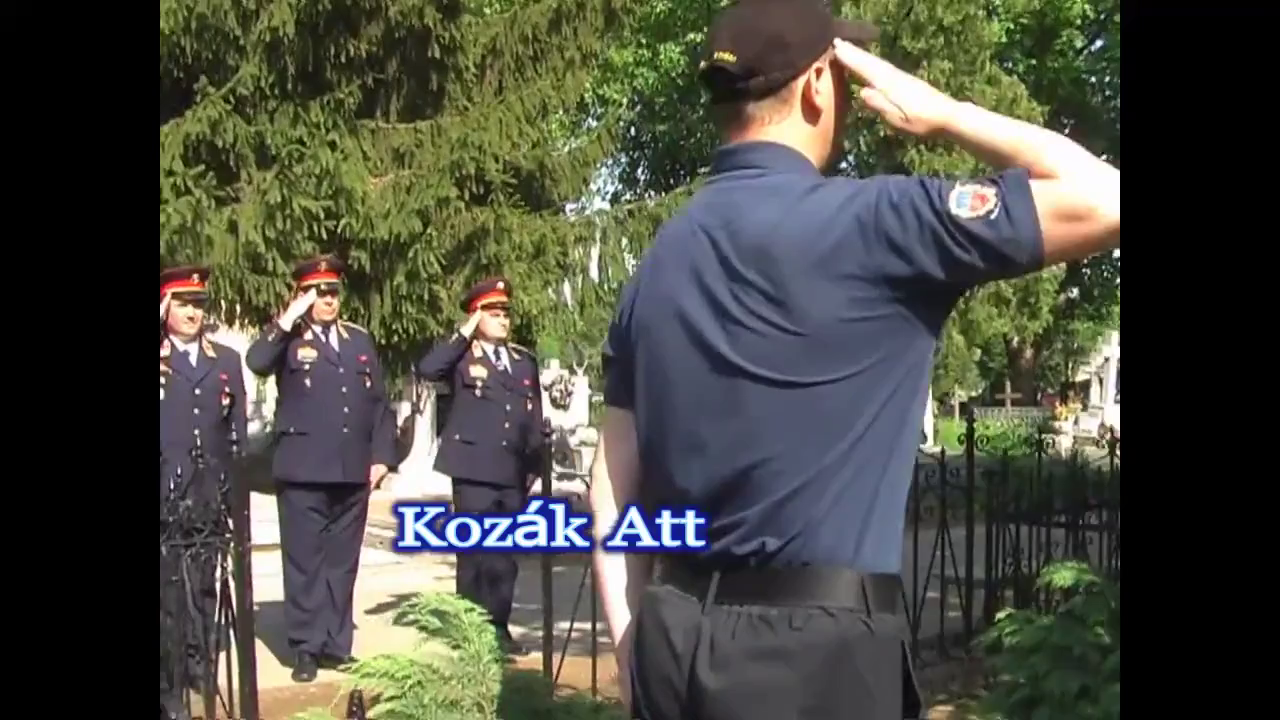 Főhajtás az elődöknek - szon.hu, nyíregyháza, Szent Flórián nap, temető ...